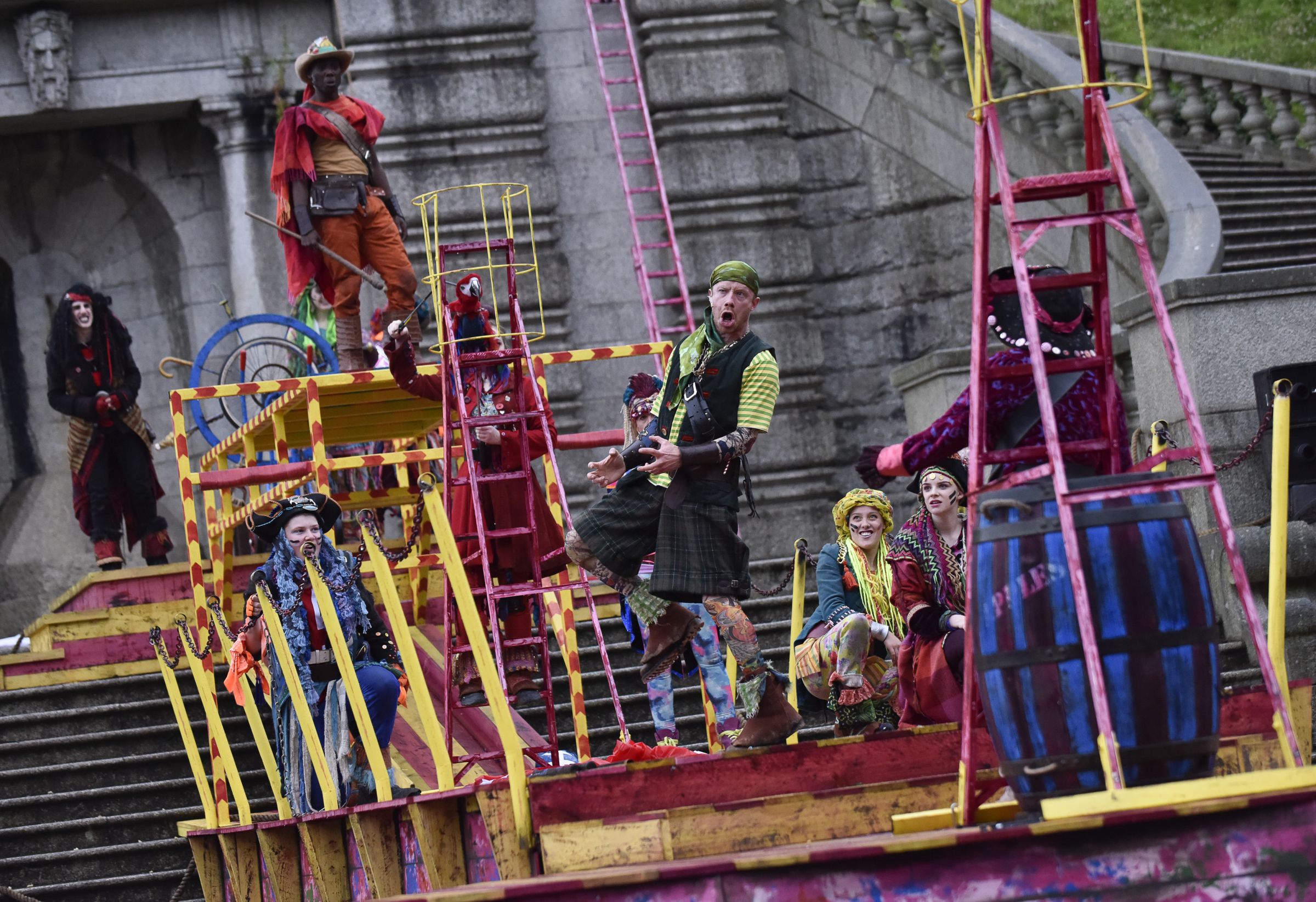 Park Show Magic Alive And Kicking#N# ›#N# The Dukes